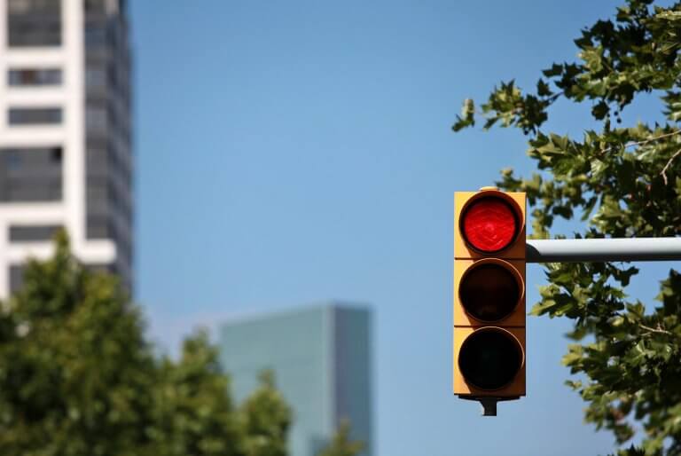 Cores do semáforo: veja quais são e seu significado